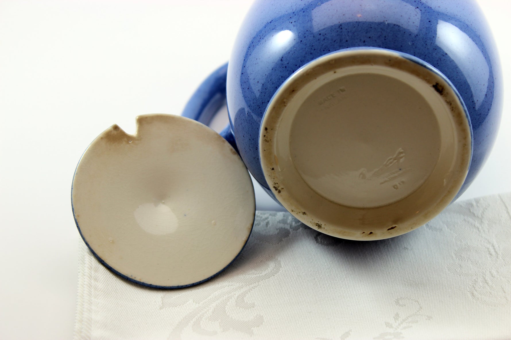 Moorcroft Coffee Hot Water Pot Blue & White – With A Past